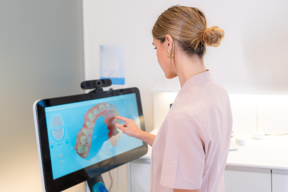 ClearCorrect vs Invisalign | MSD Dental Studio